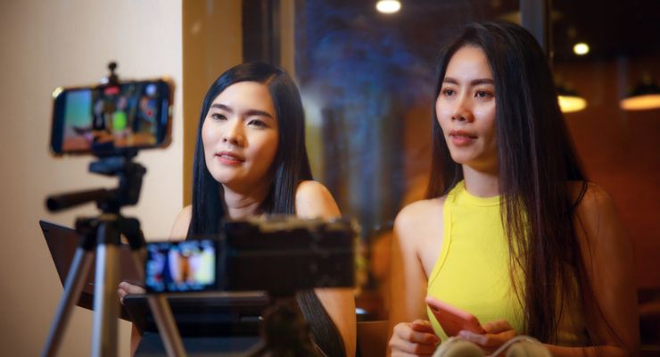 L’Oréal Philippines Trains Beauty Influencers - Beauty Packaging