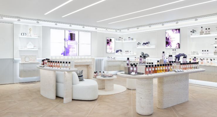 Dior Opens La Collection Privée Stand-Alone Boutique in JFK Airport ...
